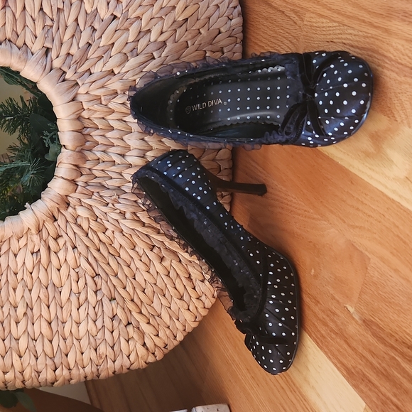 Wild Diva | Shoes | Wild Diva Polka Dot Shoe | Poshmark